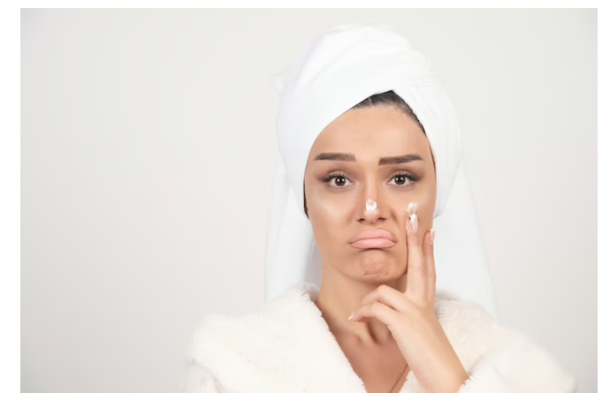 What to Apply So That There is No Oily Skin | Best 10 Things to Apply ...